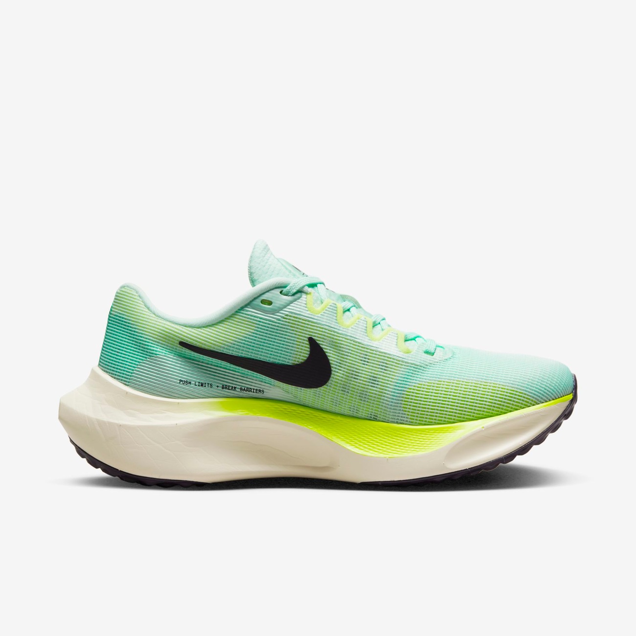 Oferta de Tênis Zoom Fly 5 Feminino - Nike - Just Do It