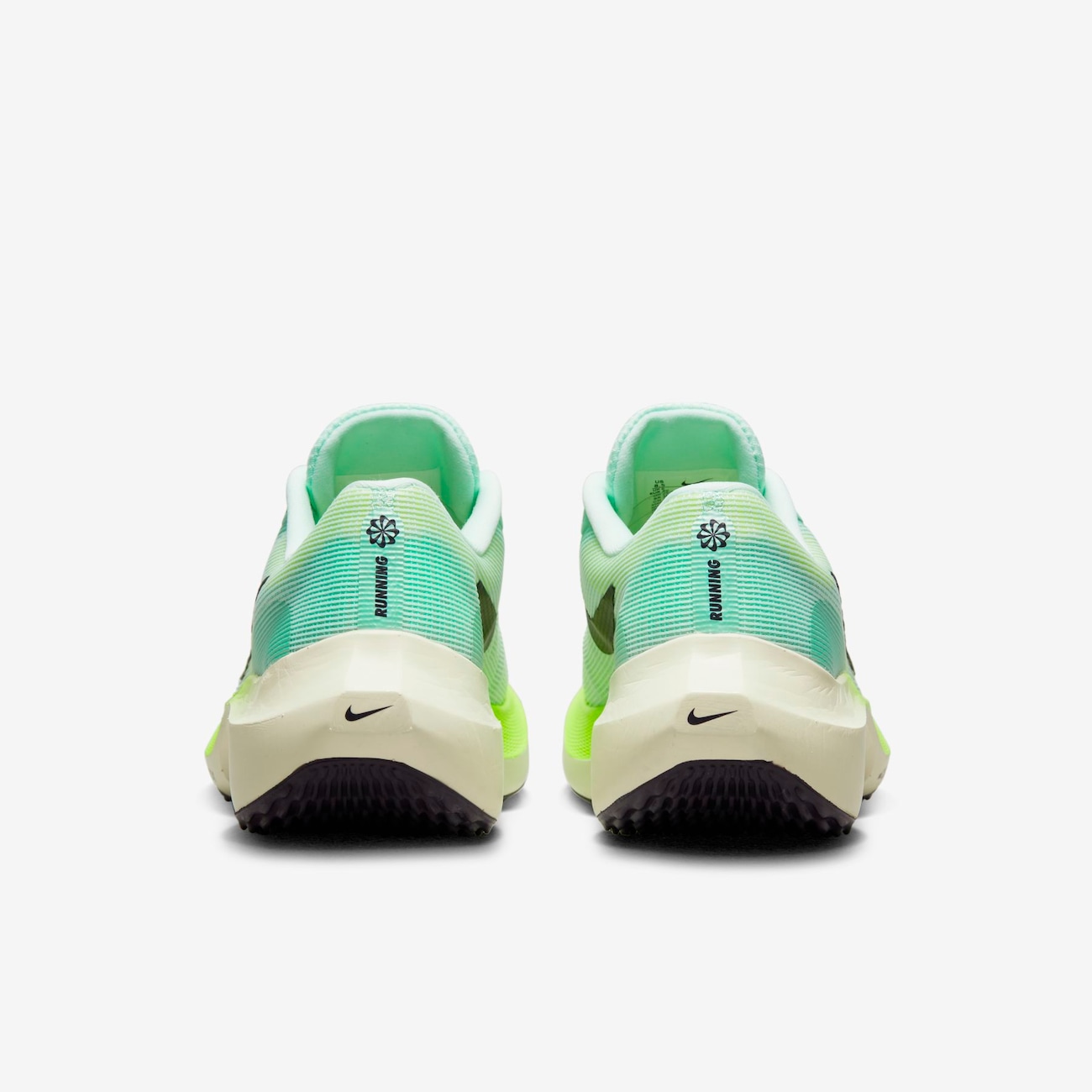 Oferta de Tênis Zoom Fly 5 Feminino - Nike - Just Do It