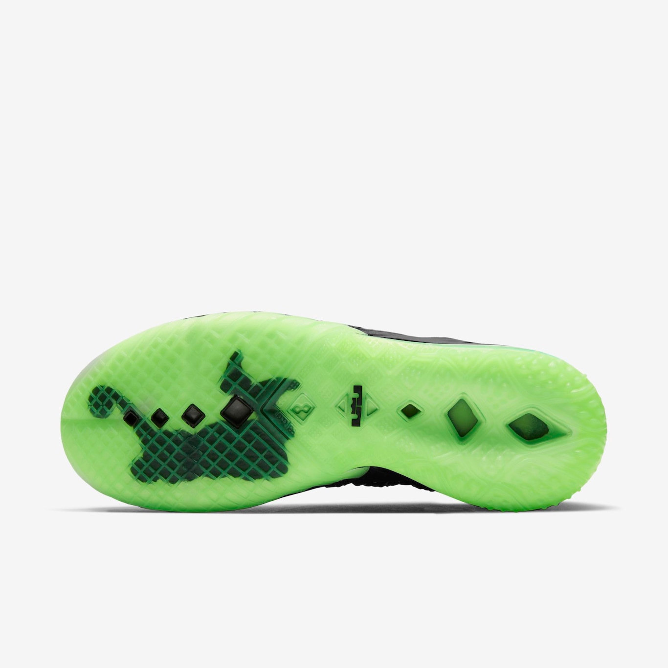 Oferta de Tênis LeBron 18 Unissex - Nike - Just Do It
