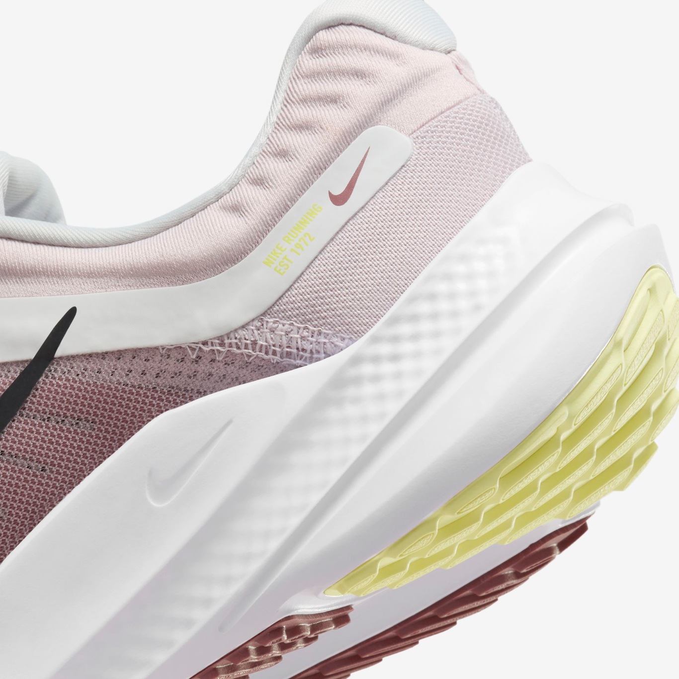 Tênis Nike Quest 5 Feminino - Nike