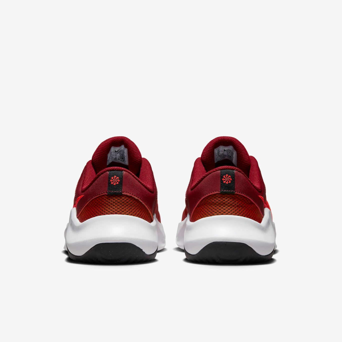 Oferta de Tênis Nike Legend Essential 3 Next Nature Masculino - Nike ...