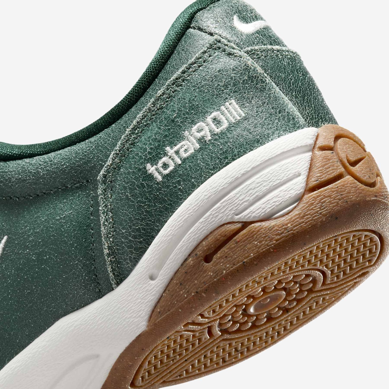 Total 90 - Nike