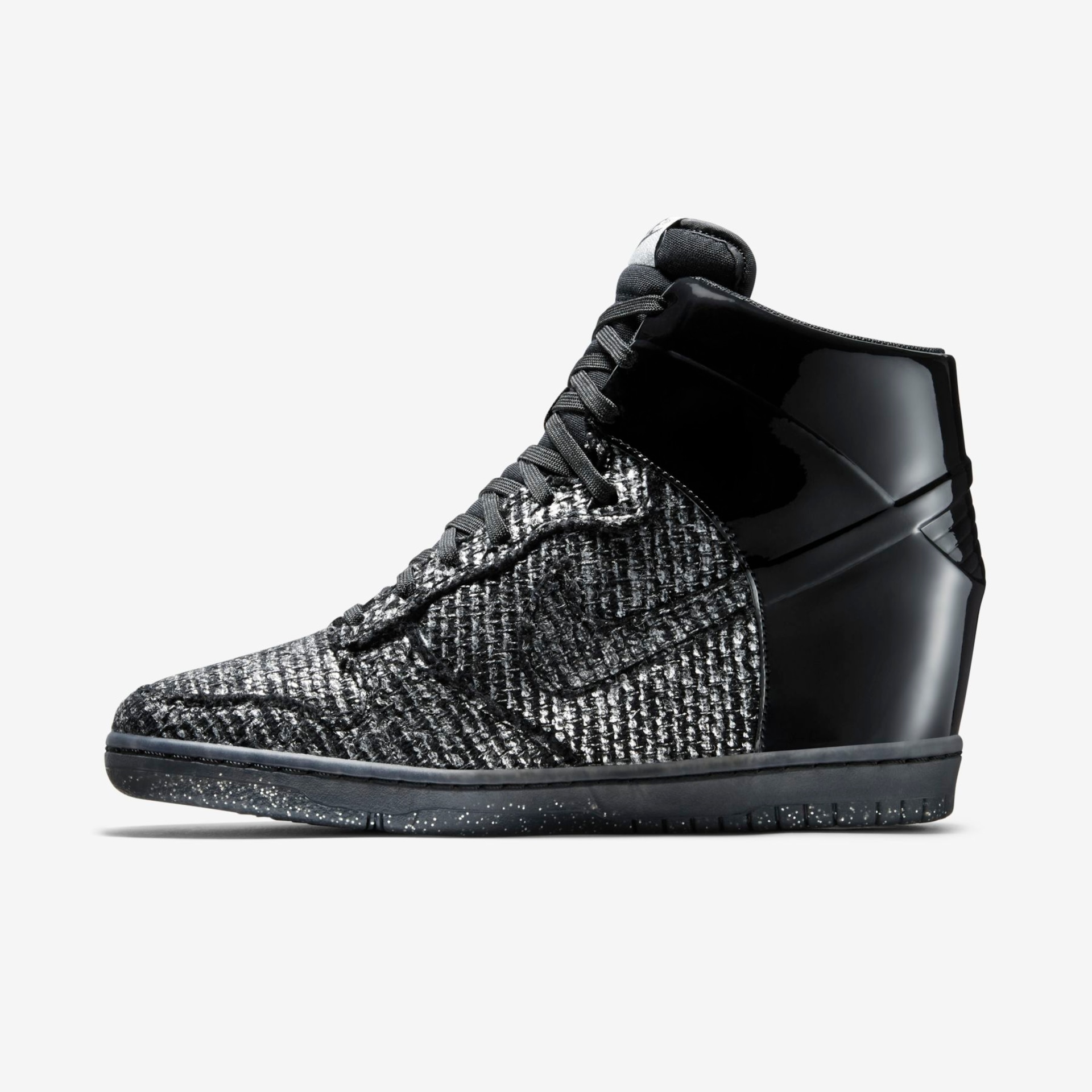 Tênis Nike Dunk Sky Hi Vac Tech Feminino - Nike