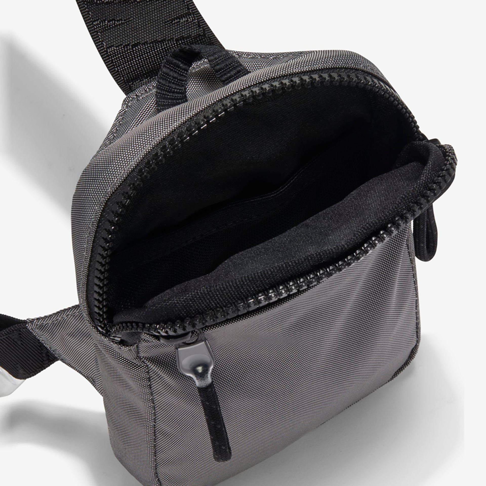 Pochete Nike Sportswear Essentials Unissex - Nike