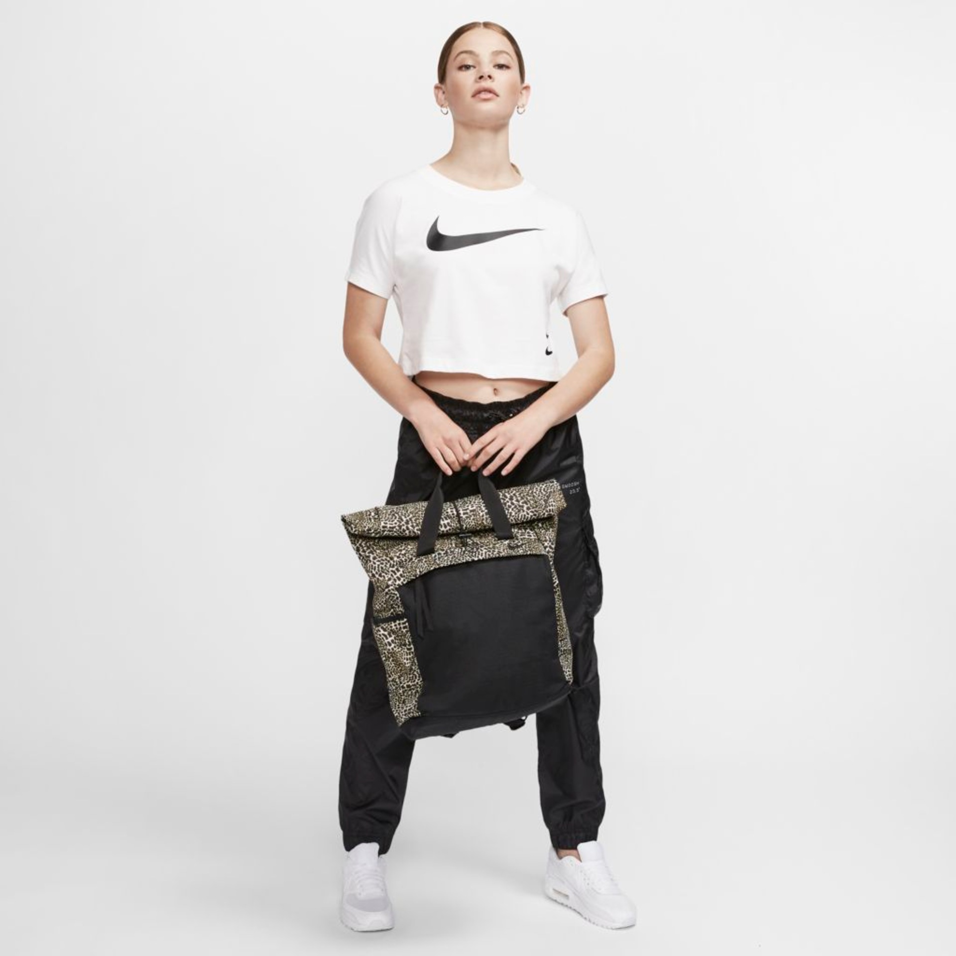 Mochila Nike Radiate Feminina - Nike