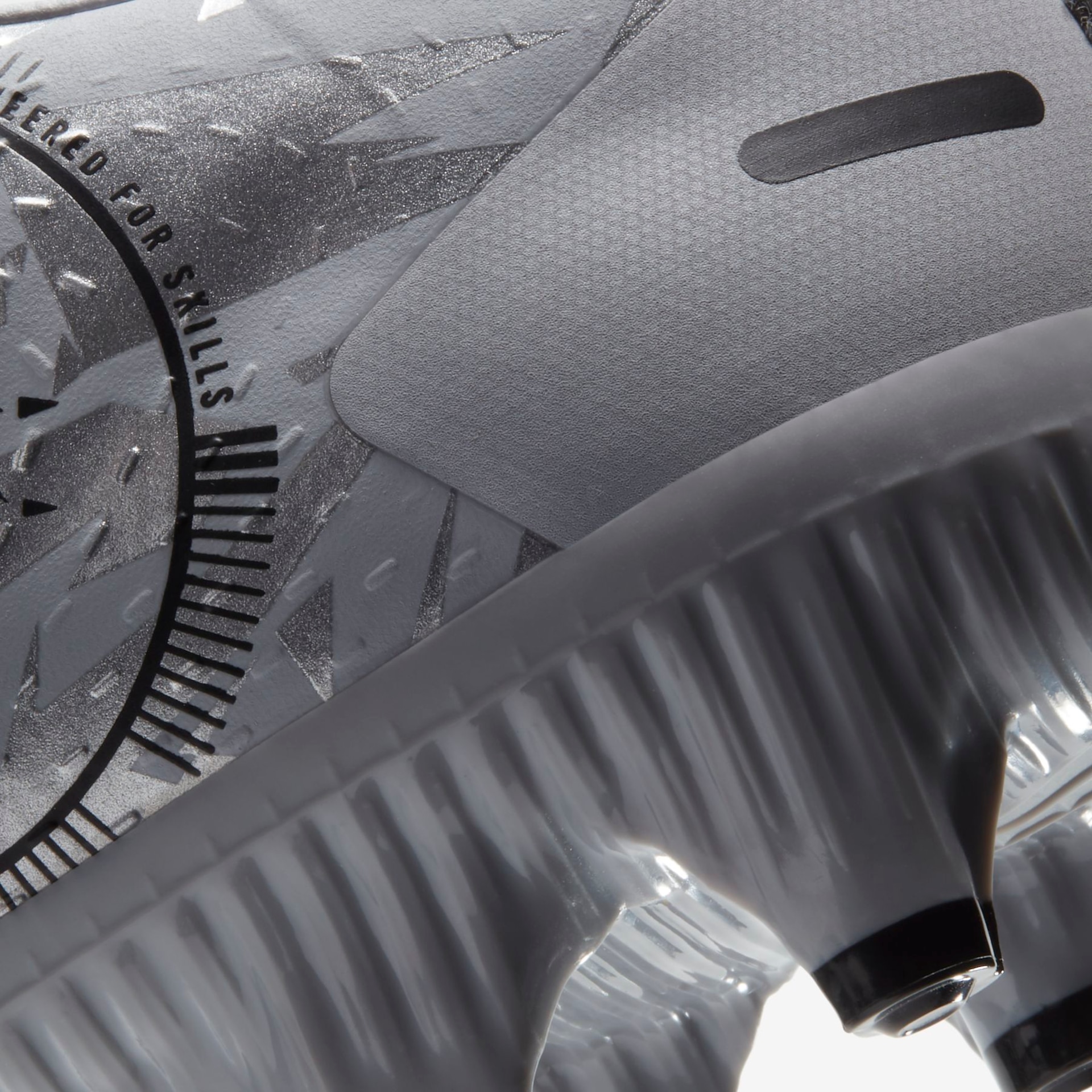 Chuteira Nike Phantom GT Scorpion Academy Campo - Nike