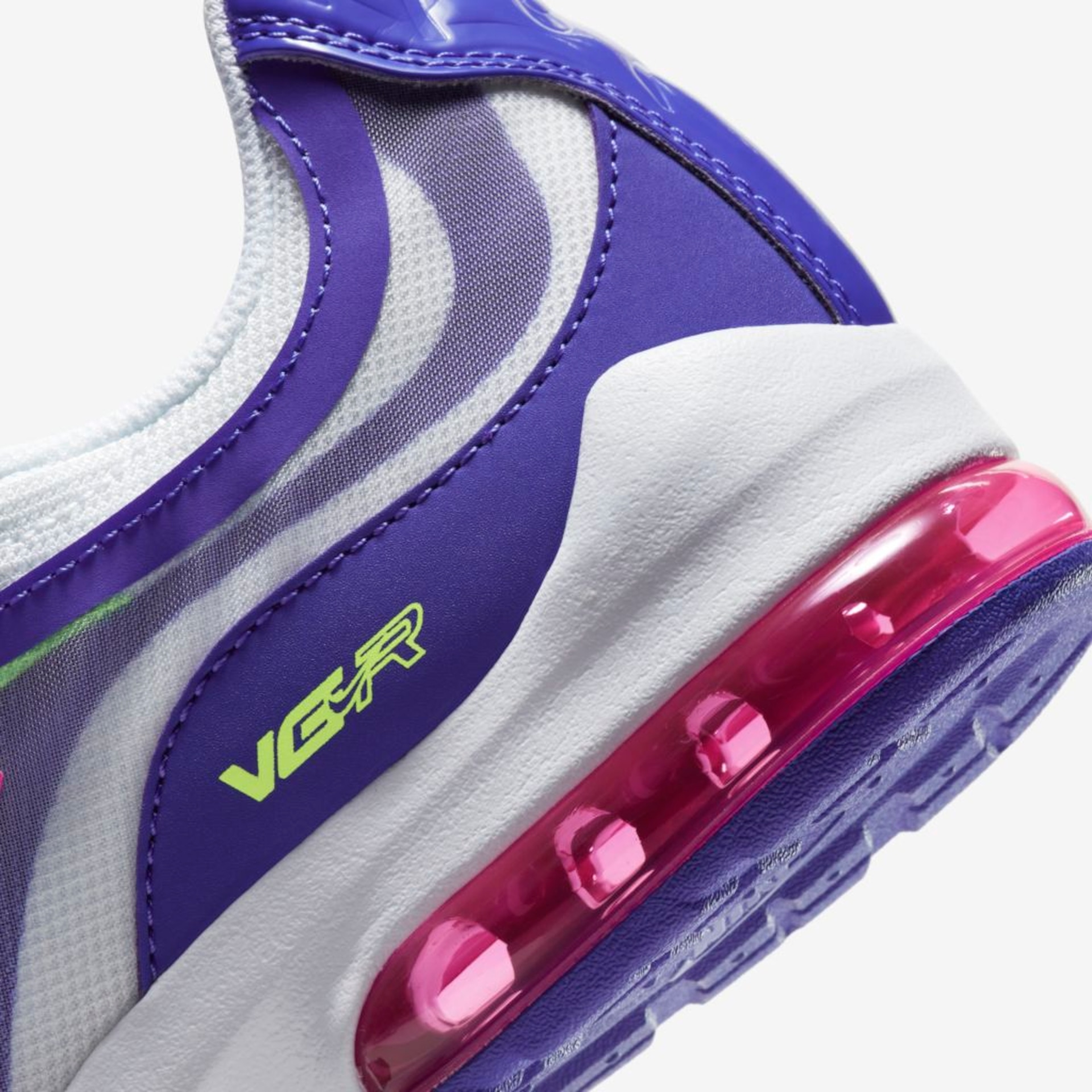 Tênis Nike Air Max VG-R Feminino - Nike