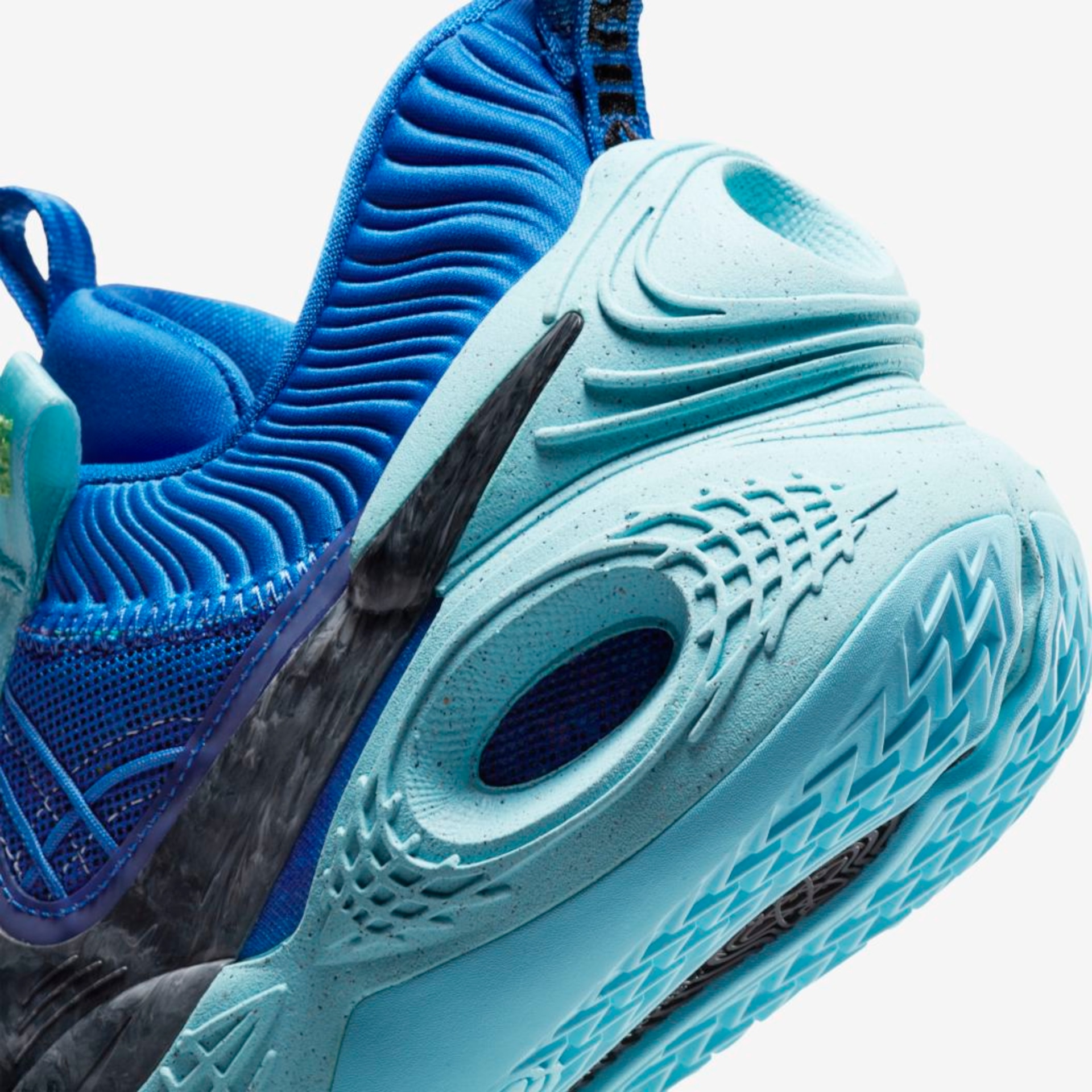 Tênis Nike Cosmic Unity (Team) Unissex - Nike