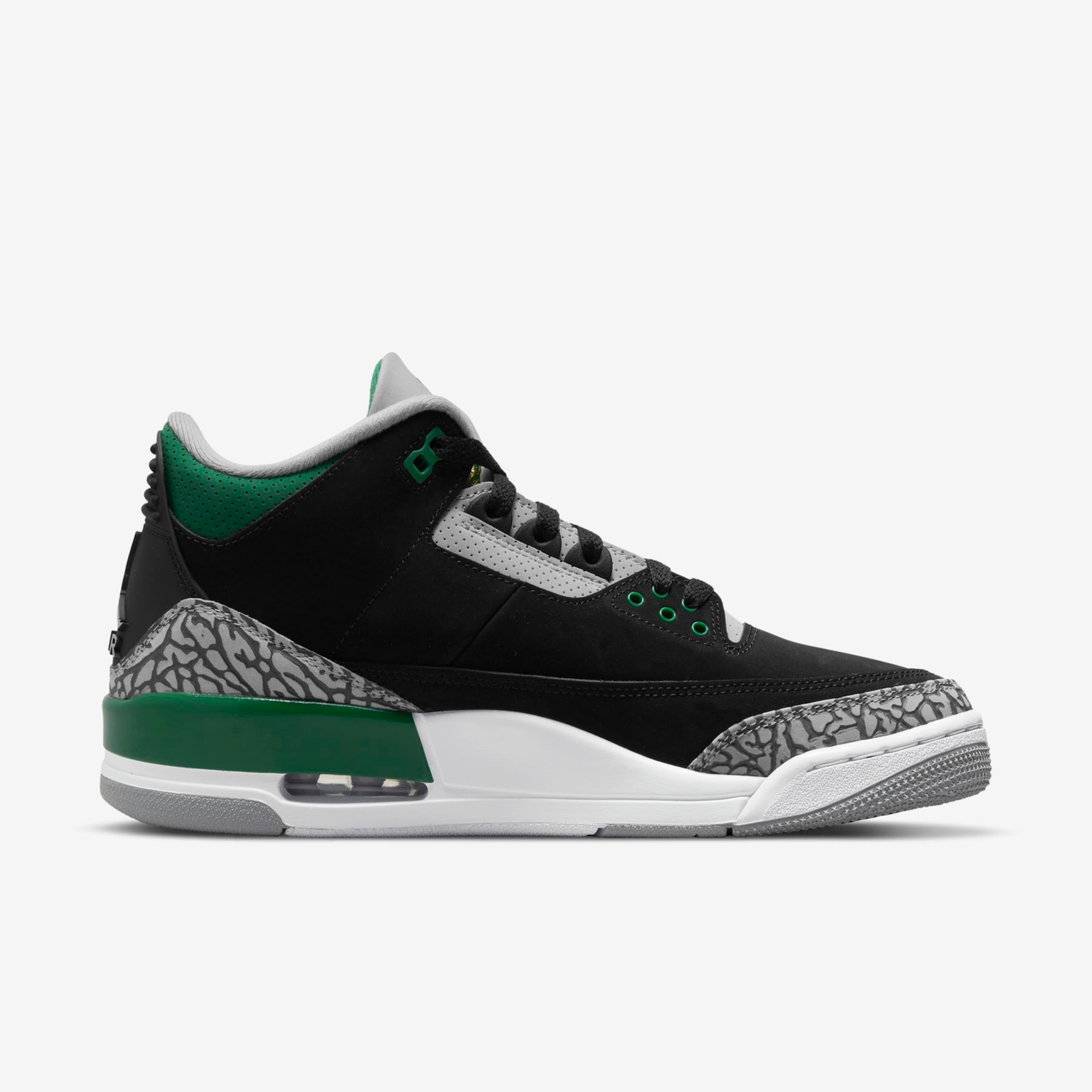 Oferta de Tênis Air Jordan 3 Retro - Nike - Just Do It