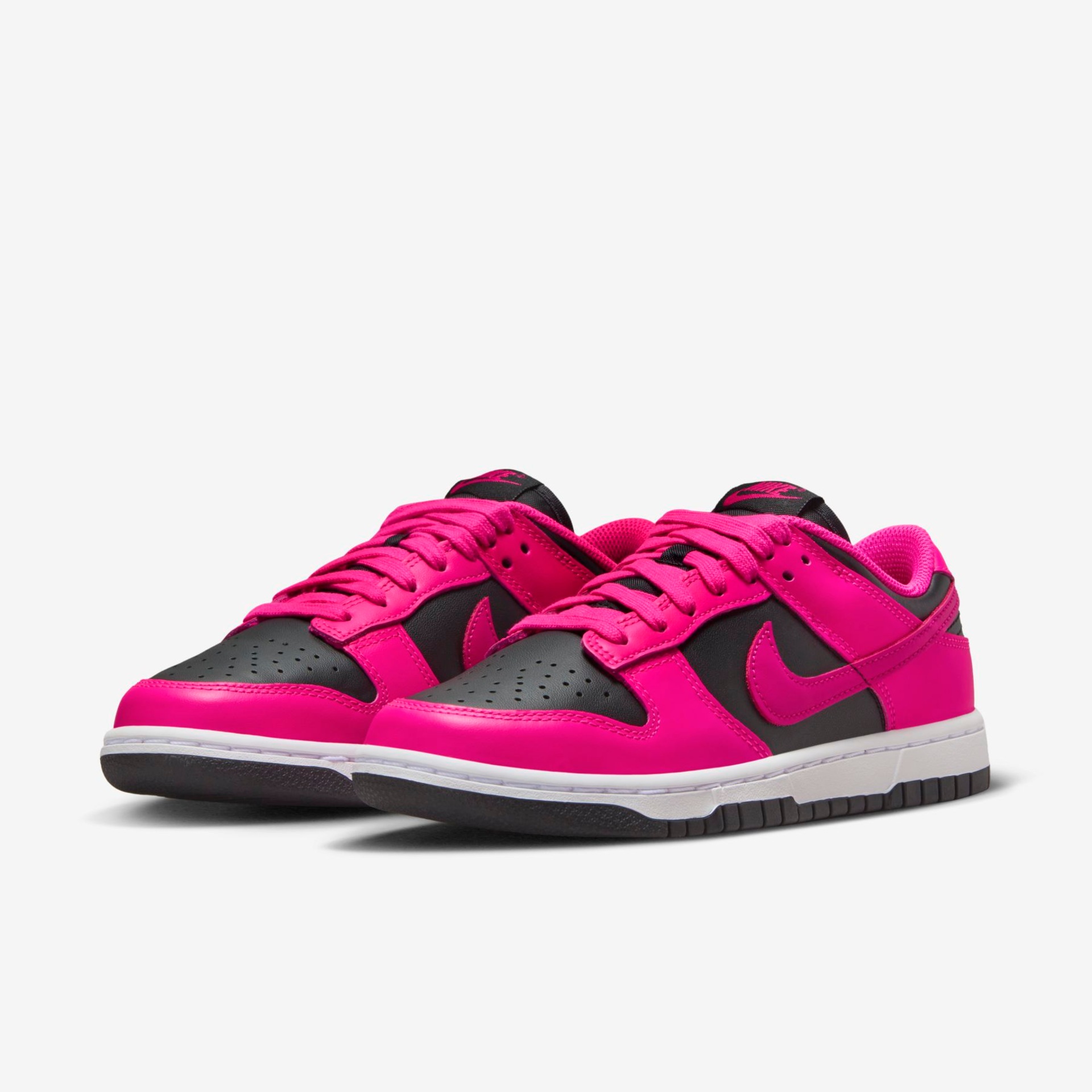 Womens Dunk Low Nike